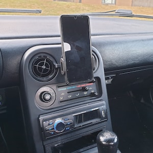 Mazda Miata NA Phone Mount, Air Vent Clip, Magsafe Compatible - Etsy
