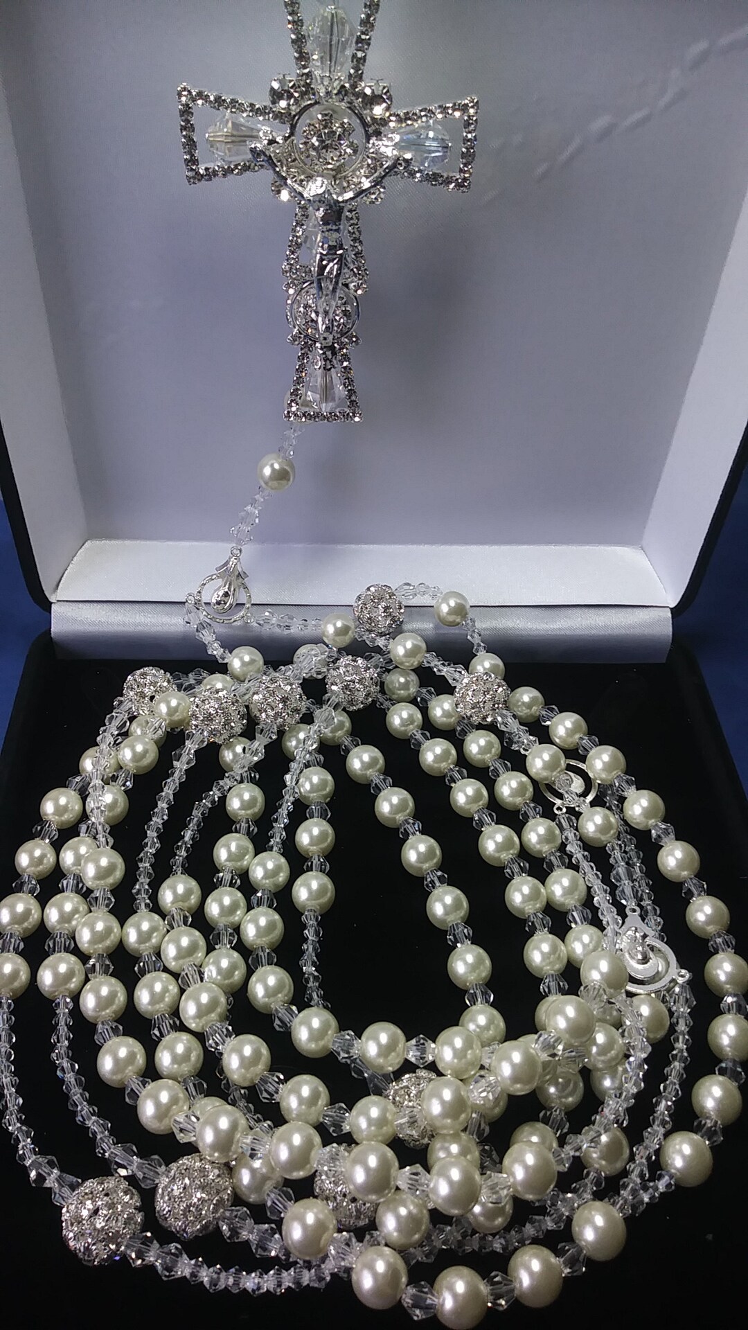 Wedding Lasso Wedding Lasso Made of 10mm Cream Ivory Swarovski Pearl ...
