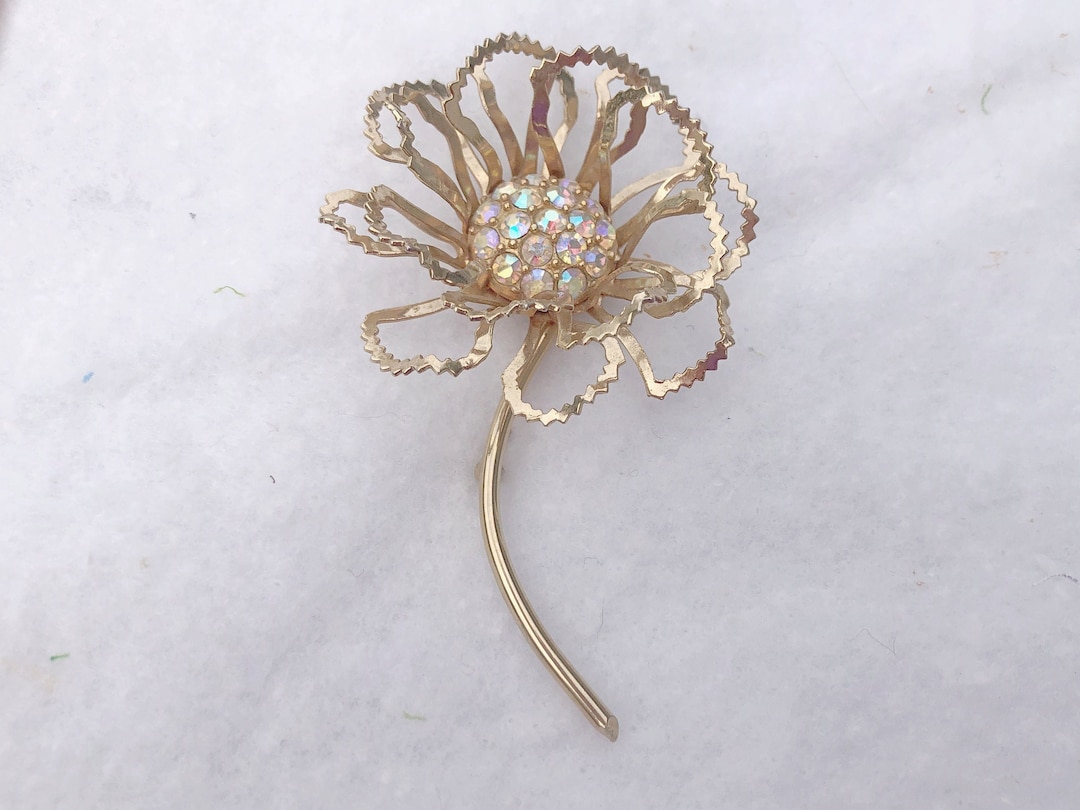 Vintage Sarah Coventry - Large Aurora Borealis Rhinestone Floral Brooch ...