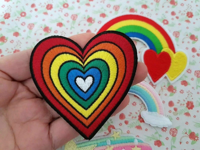1 X Pastel Bright Rainbow Heart Shooting Star Embroidered Patch Sew On ...