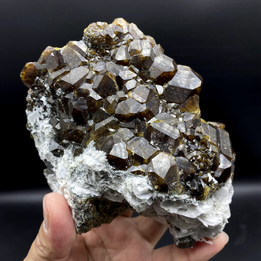 Natural Raw Andradite Garnet Specimen,rare Rough Andradite Garnet Var ...