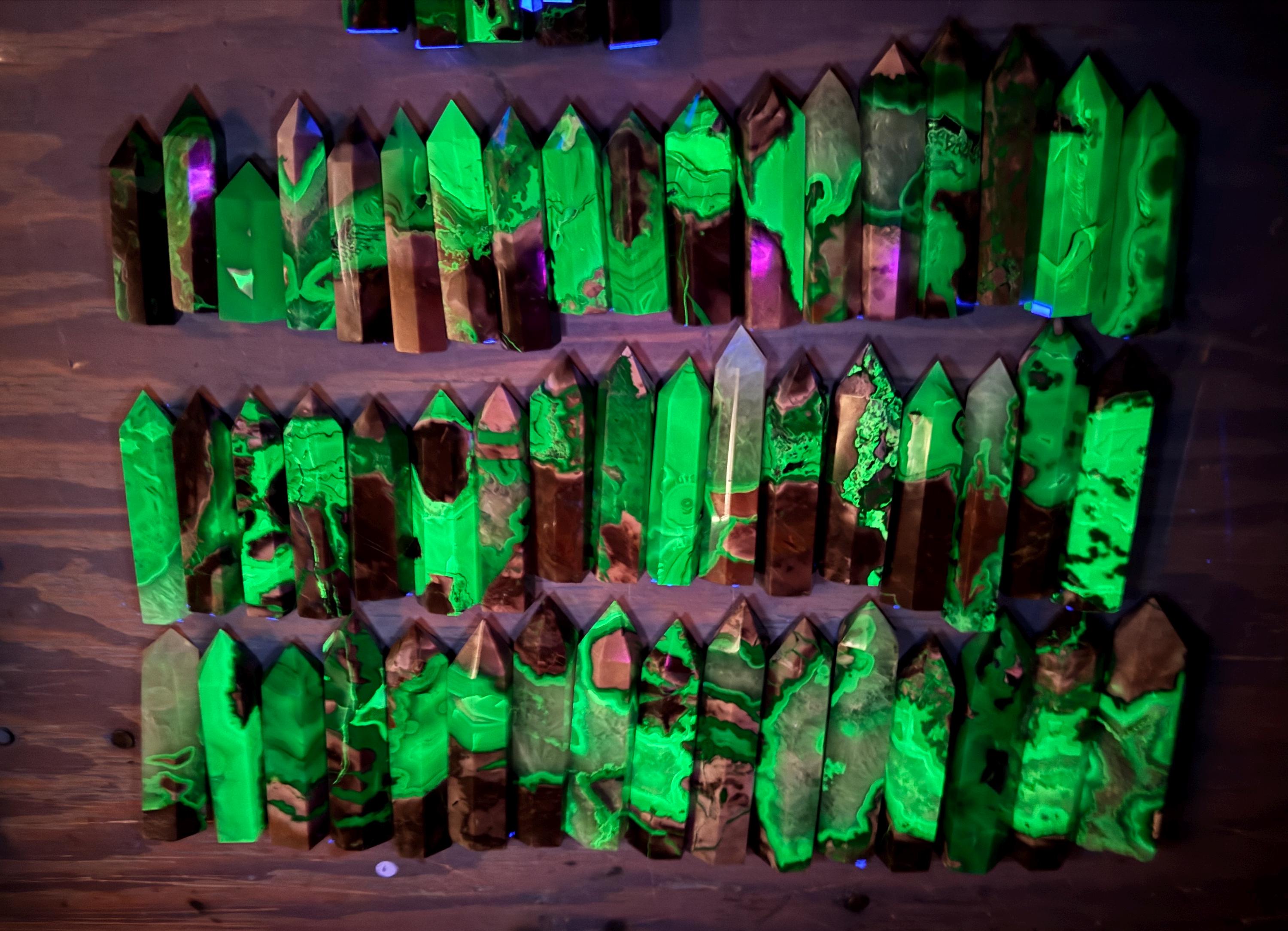 40+ Volcano Agate Towers!! Glows Under SW UV! Many Patterns and Colors ...