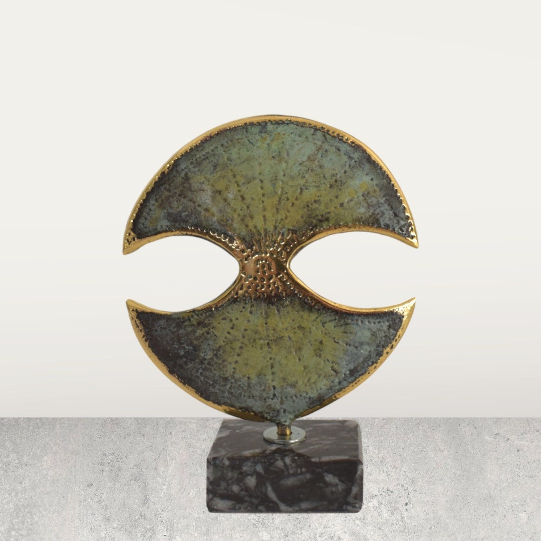 Shield of Achilles - King of the Myrmidons - Greek Hero - Son of Thetis ...