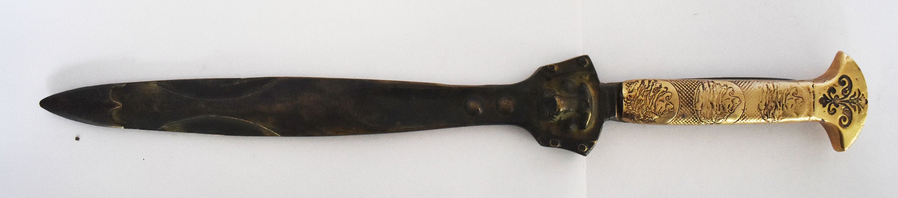 Mycenaean Sword Xiphos 3 Lions Design Symbol of Majesty | Etsy