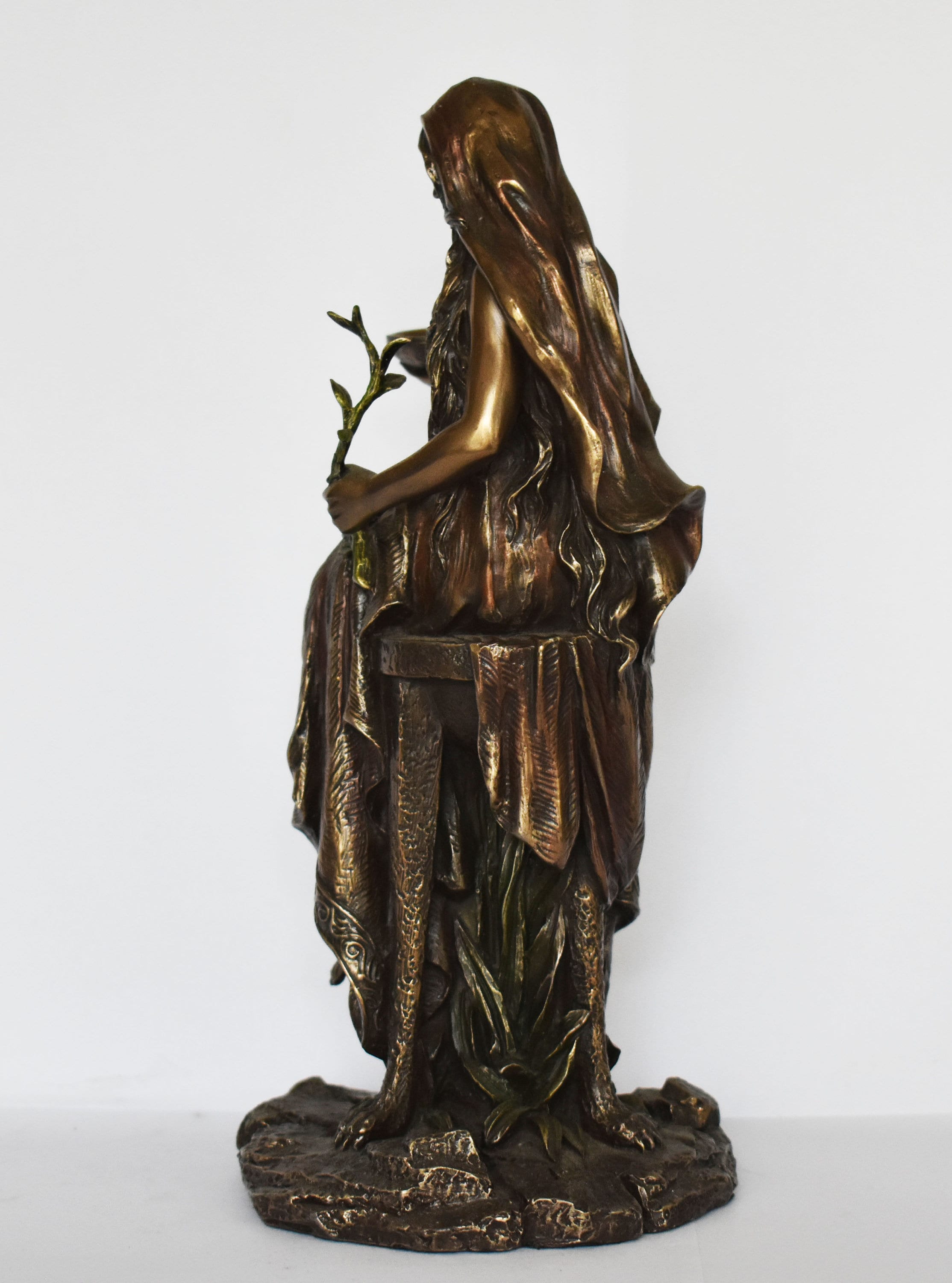 Pythia High Priestess of the Apollo's Temple at Delphi | Etsy