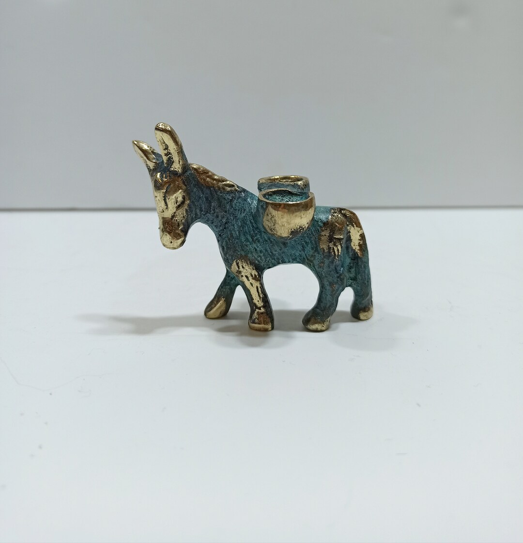Ancient Greek Donkey - Symbol of Service, Peace and Humility - Museum ...