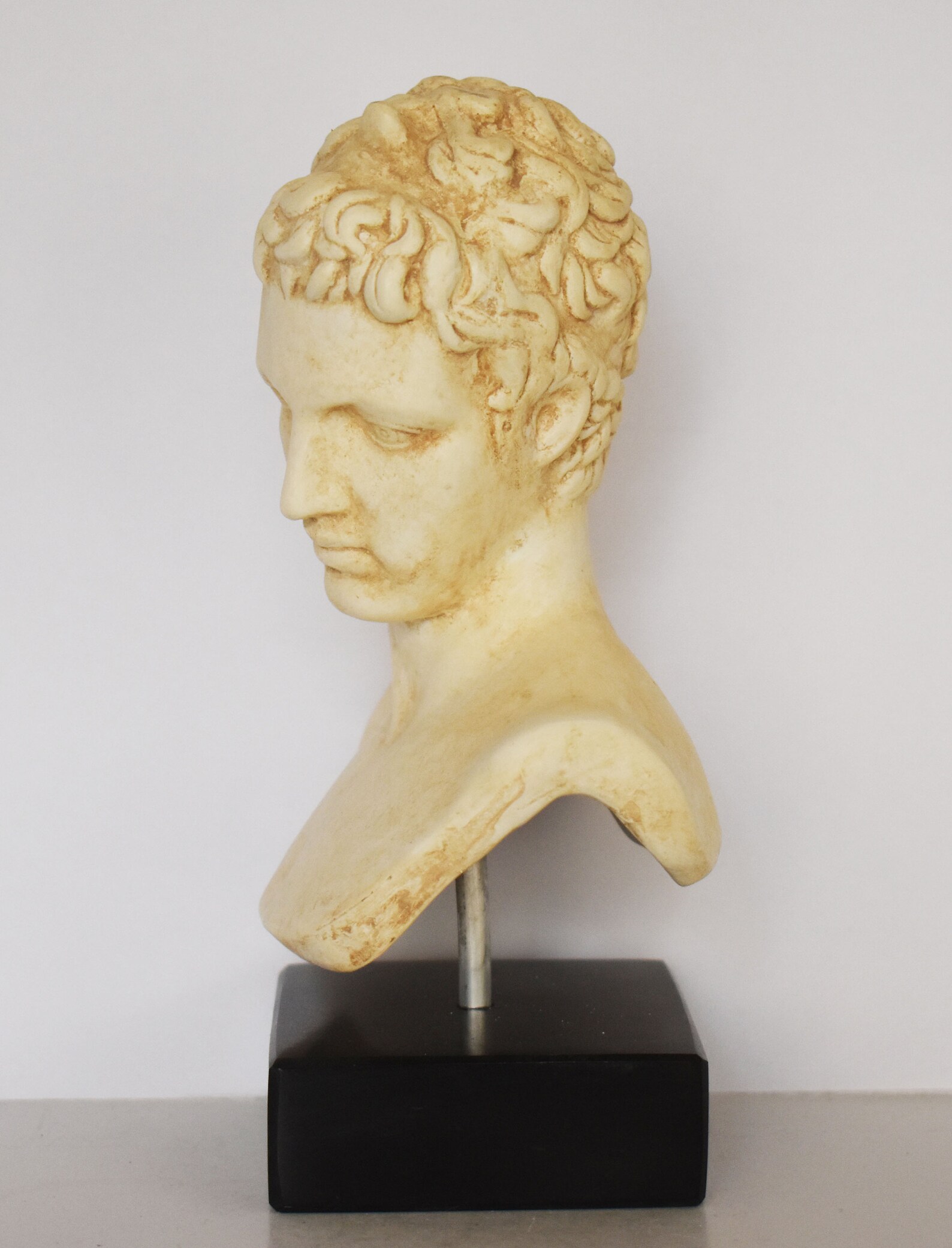 The Marathon Boy or Ephebe of Marathon - National Archaeological Museum ...