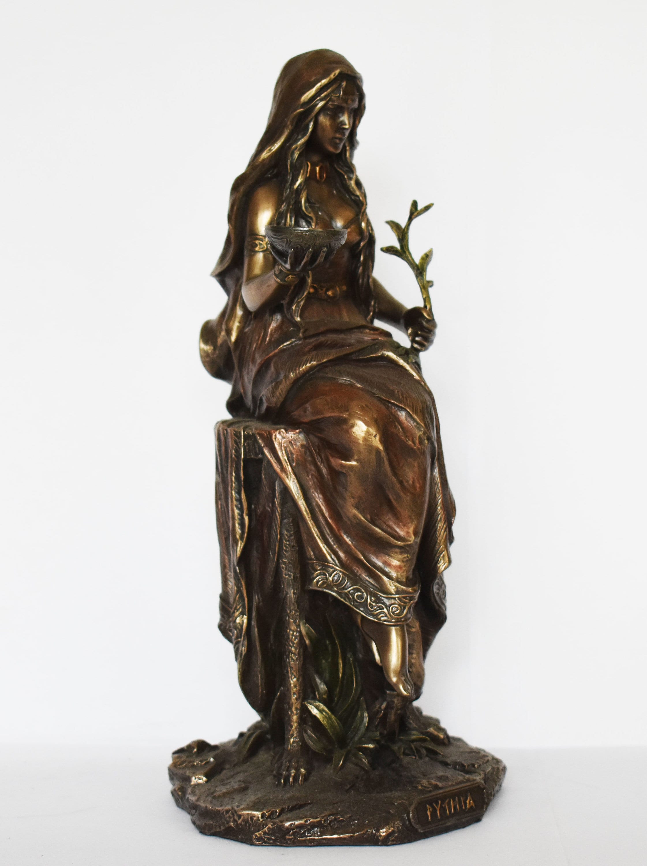 Pythia High Priestess of the Apollo's Temple at Delphi | Etsy