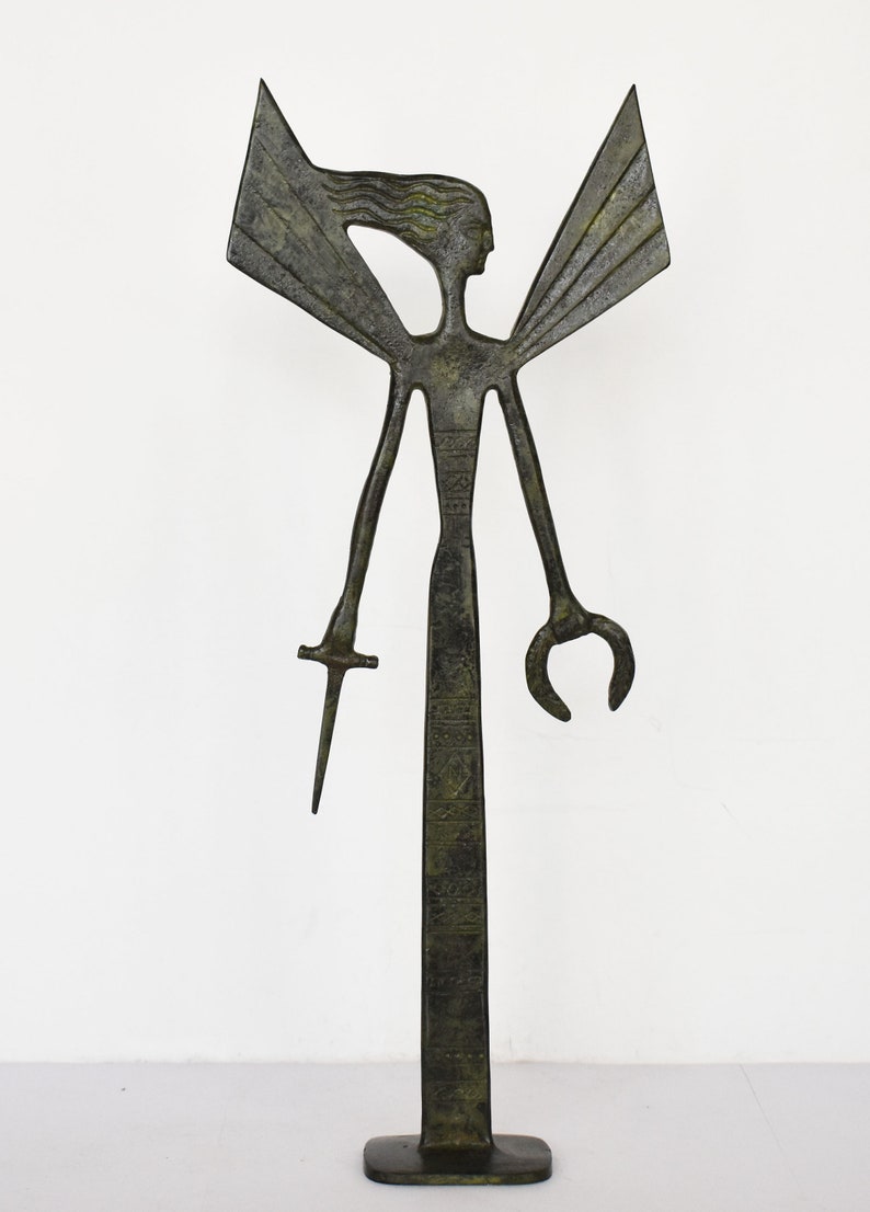 Nike Victoria Winged - Greek Roman Goddess of Victory - Close Companion ...