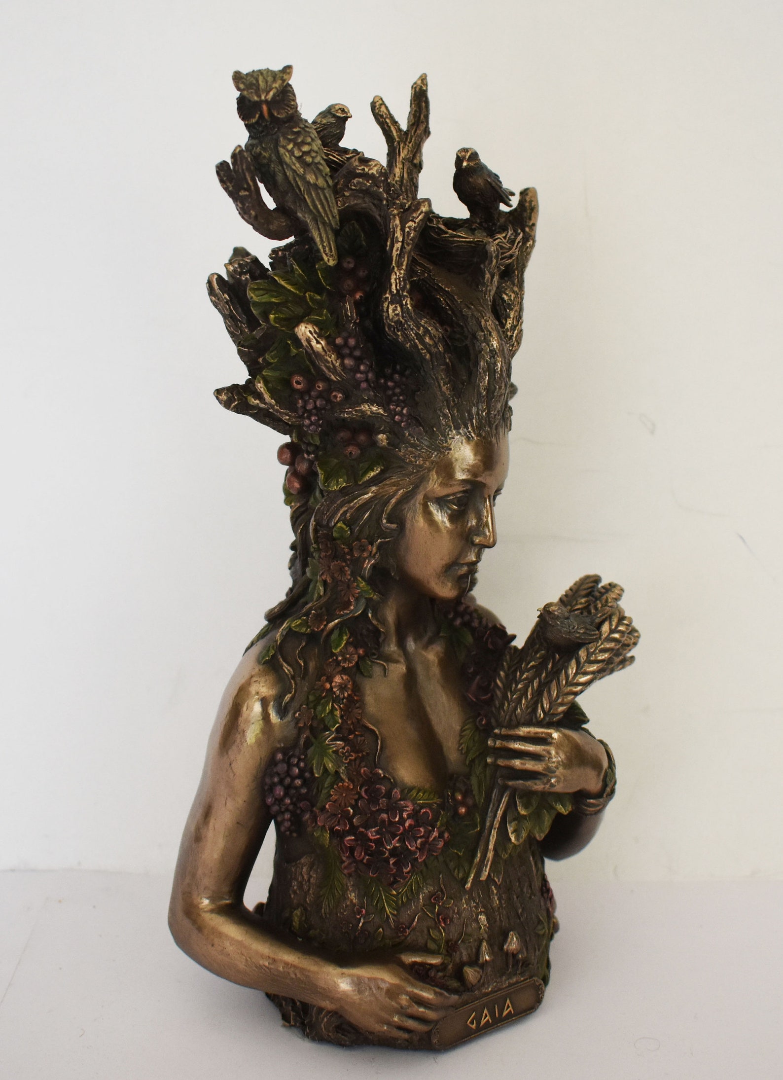 Gaia Gaea Terra - Ancient Greek Goddess of the Earth - the Great Mother ...