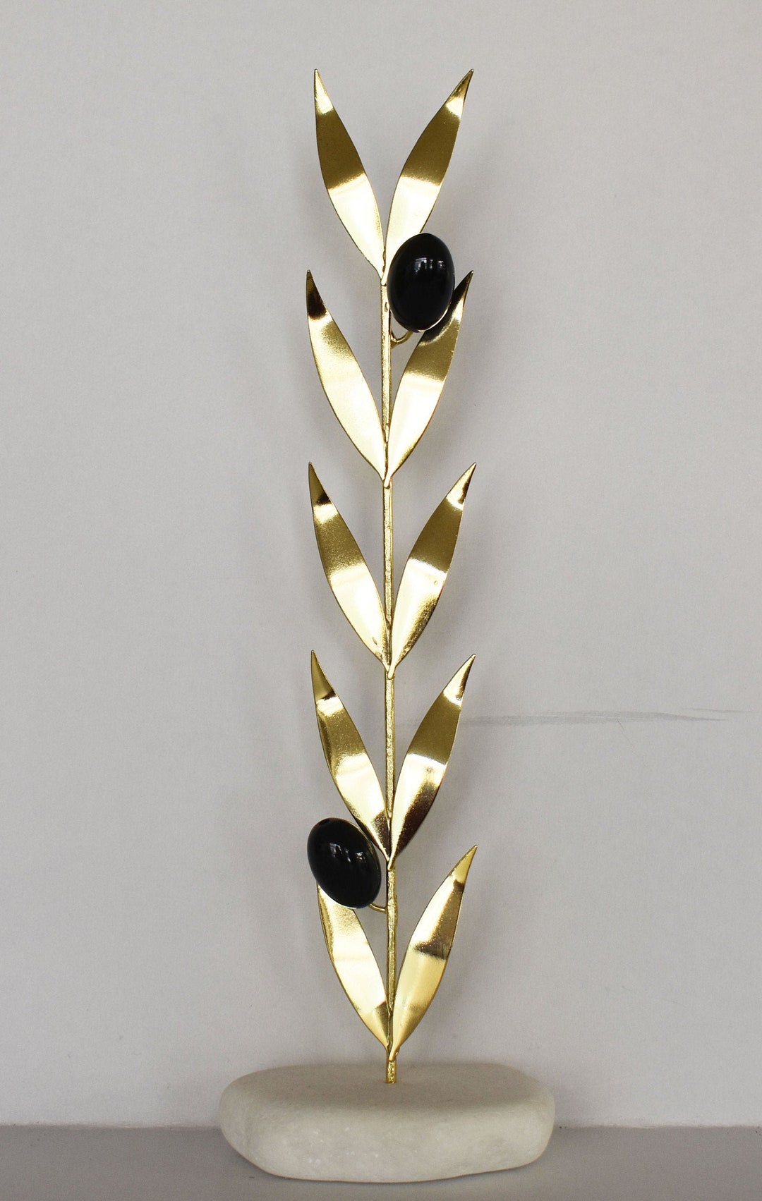 Olive Branch - Ancient Greek Symbol of Peace and Victory - Olympic ...