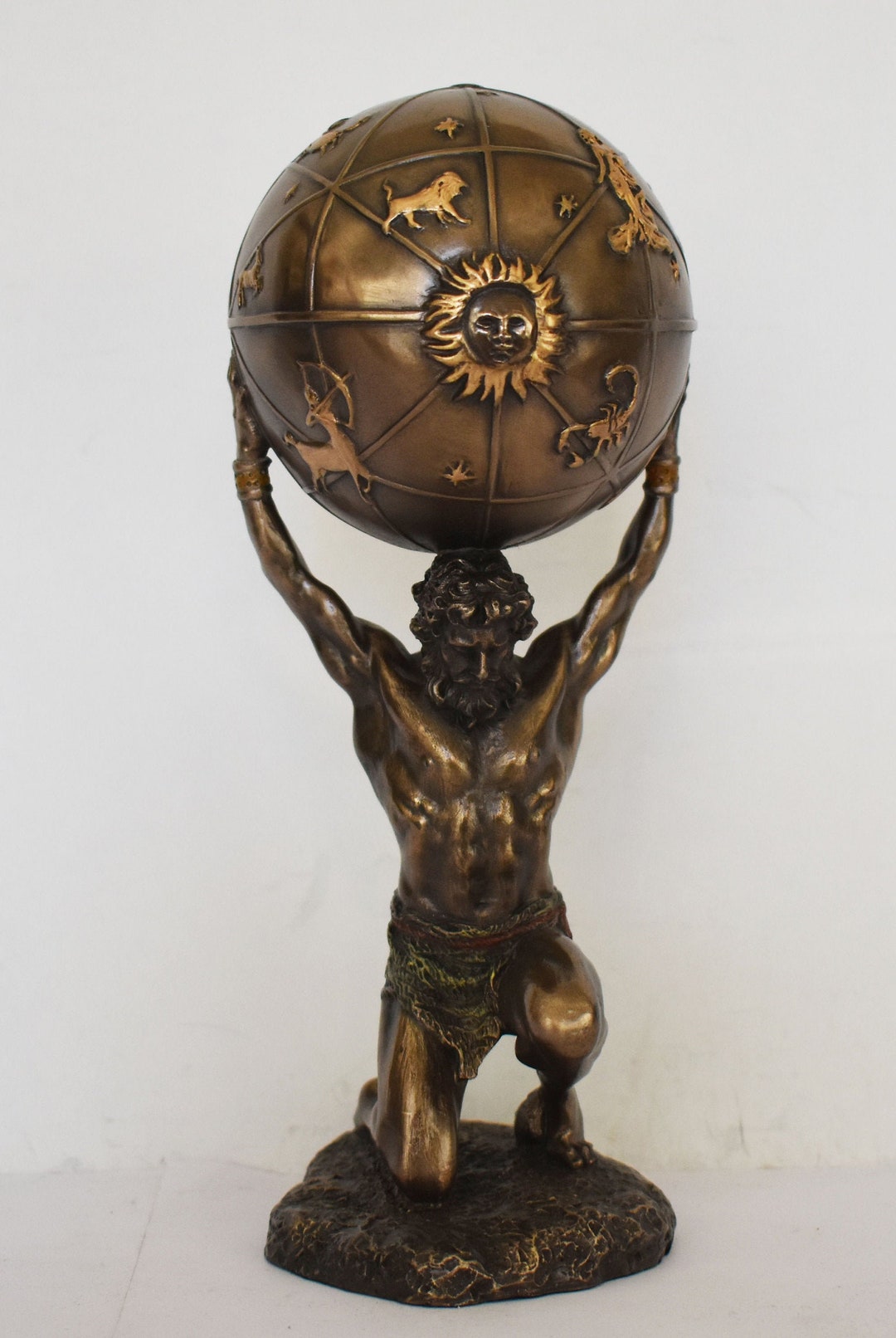 Atlas - Iapetus’ Son - A Titan Condemned to Hold up the Heavens or Sky for Eternity After the ...