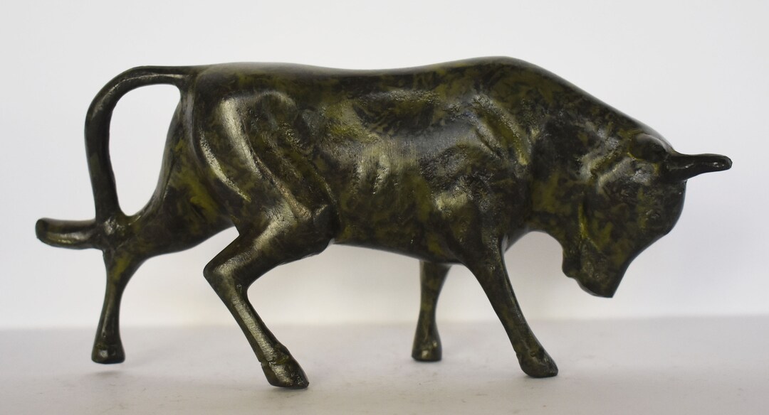 Minoan Bull - Minoan Art, Knossos Palace - Pure Bronze Sculpture - Etsy