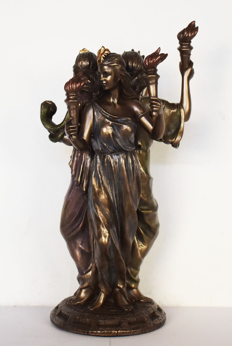 the Night Ancient Greek Goddess of Magic Hecate Hekate Moon Witchcraft ...