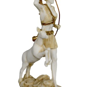 Artemis Diana Greek Roman Goddess of Hunt, the Wilderness, Wild Animals ...