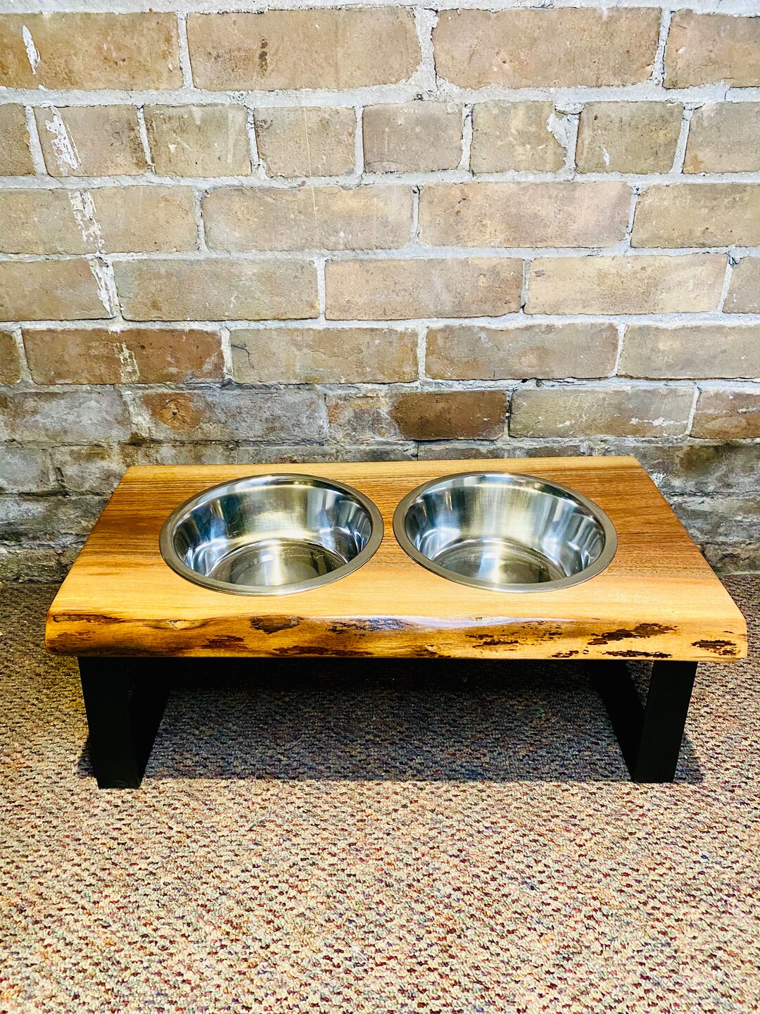 Made to Order Live Edge Walnut Dog Feeder - Etsy