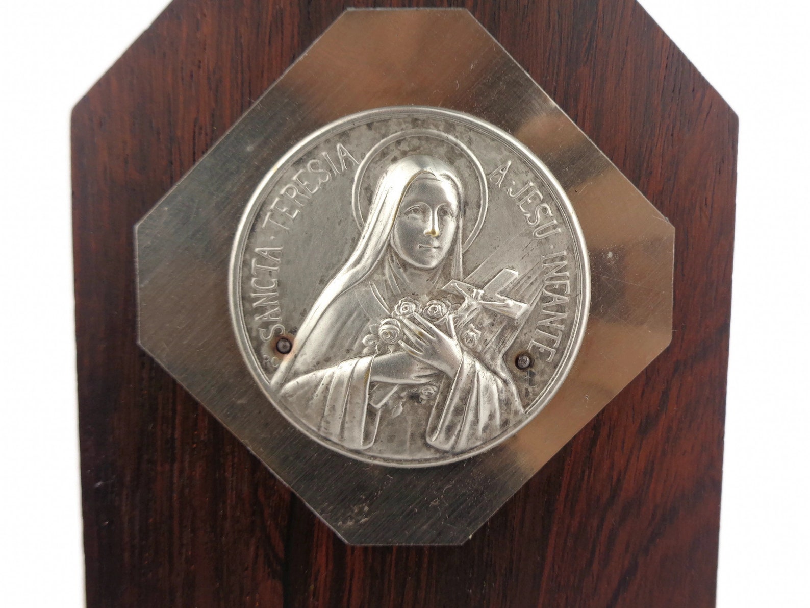 Antique Holy Water Font, Saint Teresa Baby Jesus Holy Water Font, Wall ...