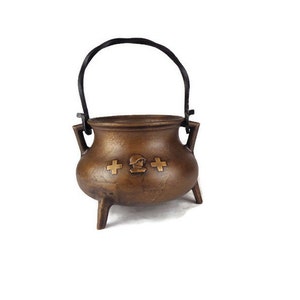 Medical Military Bronze Pot, WWII Bronze Cauldron, 1939 - 1945 Swiss ...