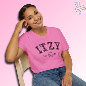 Itzy Names All Members Shirt, Itzy Sweatshirt, Yeji, Lia, Ryujin ...
