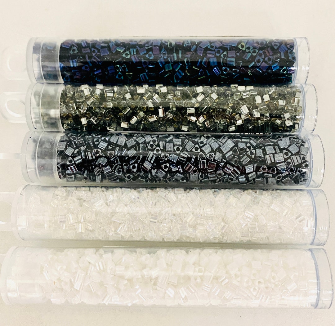 11/0 Triangle Toho Seed Beads 12.5grams Faceted and Dimensional Perfect ...