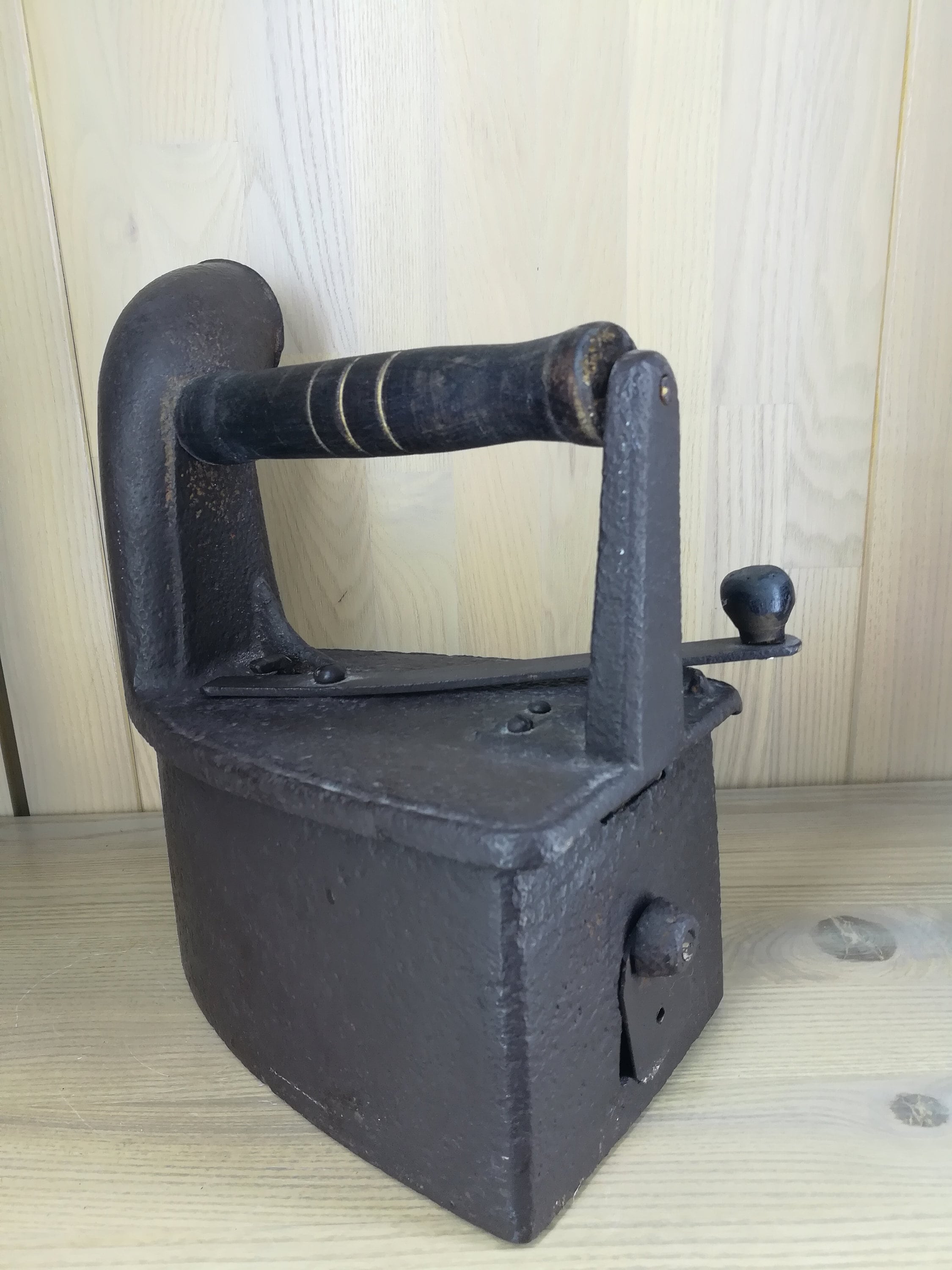 Coal-fired Iron, Antique Coal Iron - Etsy