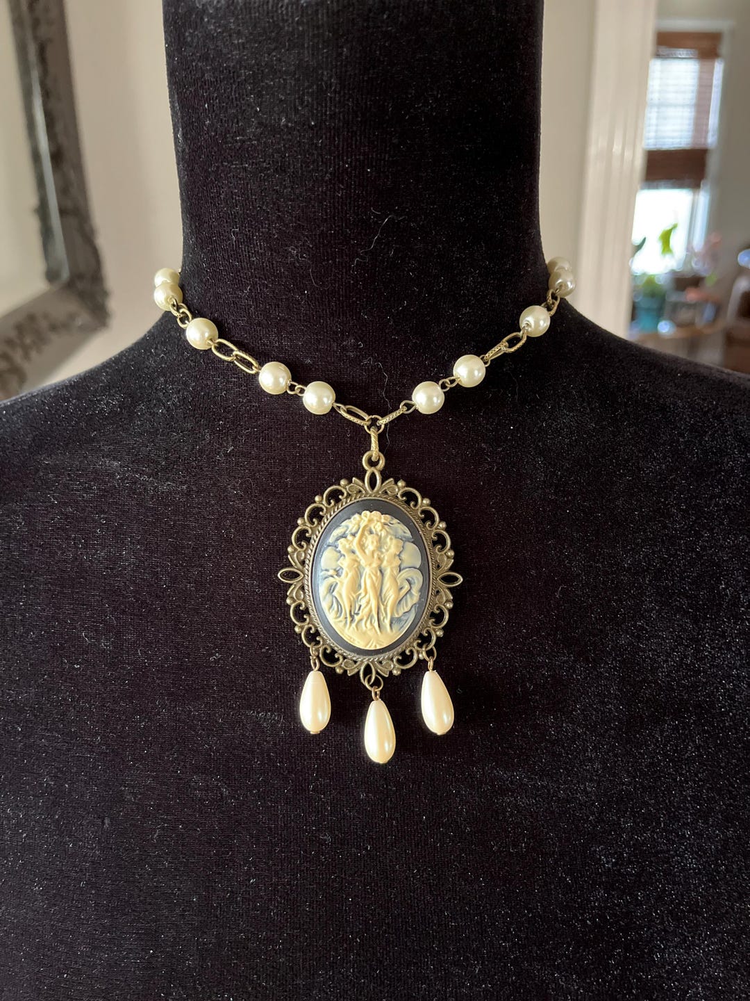 Vintage Style Three Muses Three Fates Cameo Necklace/matte Old ...