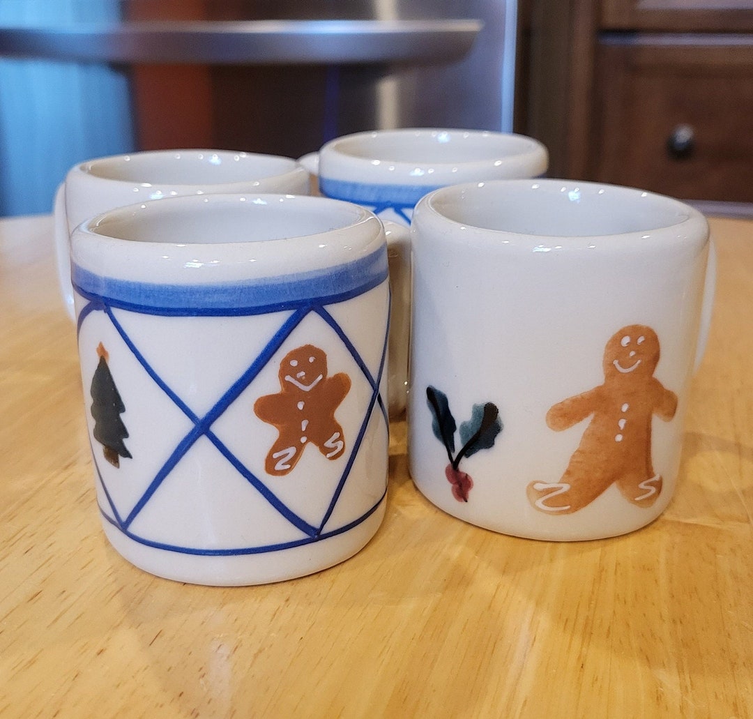 Vintage/ Set of Four Christmas Hartstone Pottery Traditional Mugs/ 1984 ...