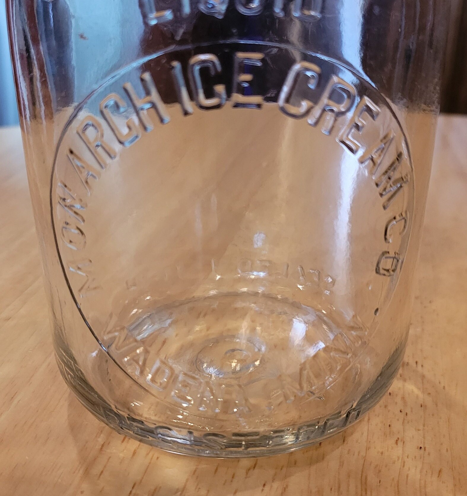 Dairying/ Monarch Ice Cream Co./ Wadena, Minnesota/round Tall Embossed ...