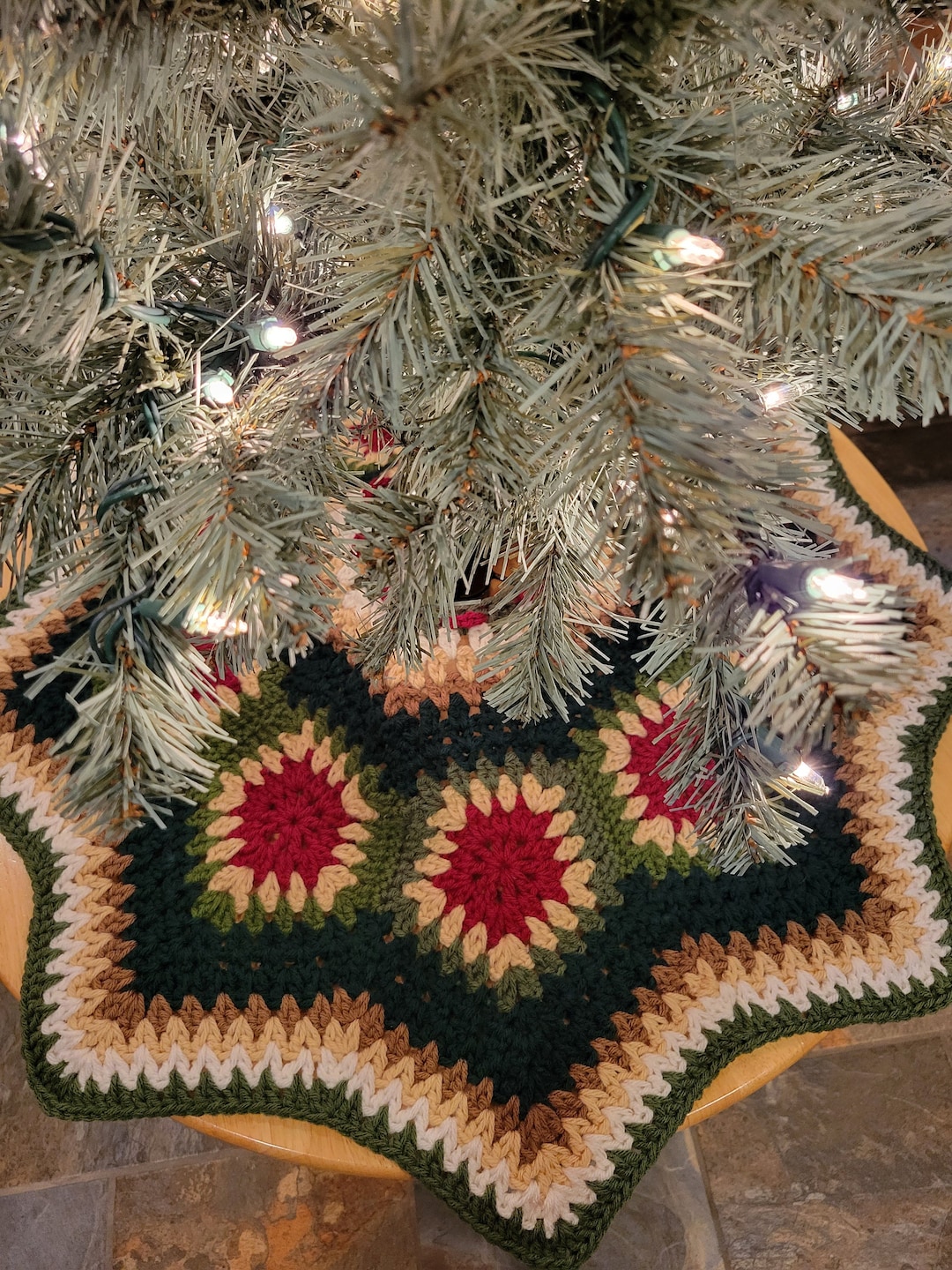 Granny Ripple Tabletop Pencil Tree Skirt/ Vintage Crochet Pattern ...