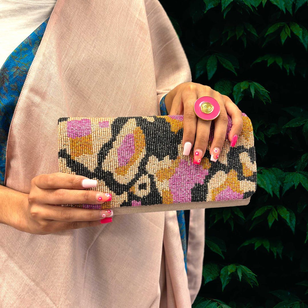 Maratha Clutch - Handmade Beaded Clutch in Soft Pink and Black - Etsy