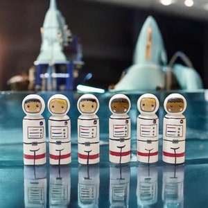 Astronaut Peg Dolls, Jumbo, Outer Space Themed Wooden Toys for Kids ...