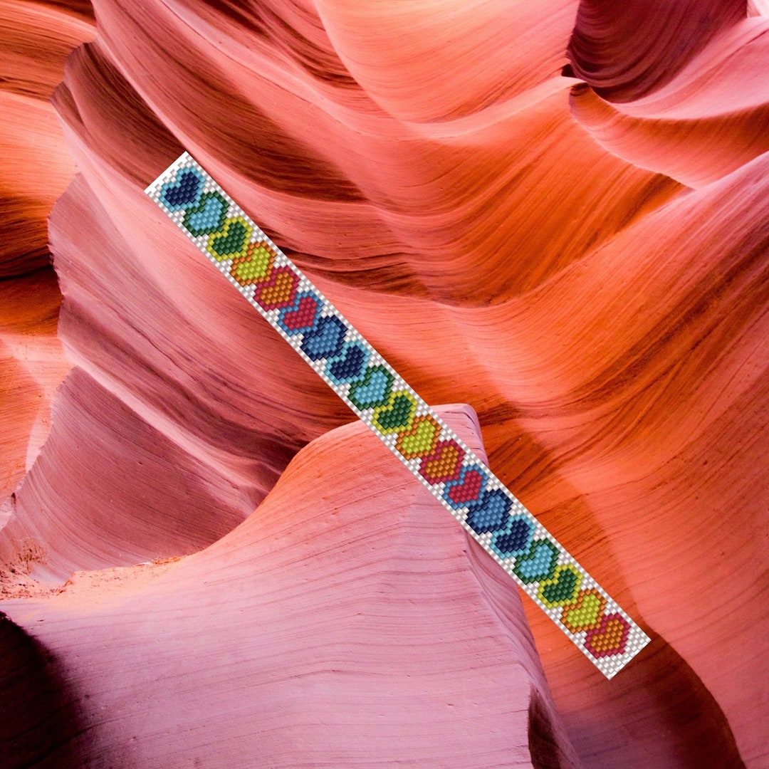 Show Your Support! Rainbow Hearts Bracelet Peyote PATTERN, Odd-count ...