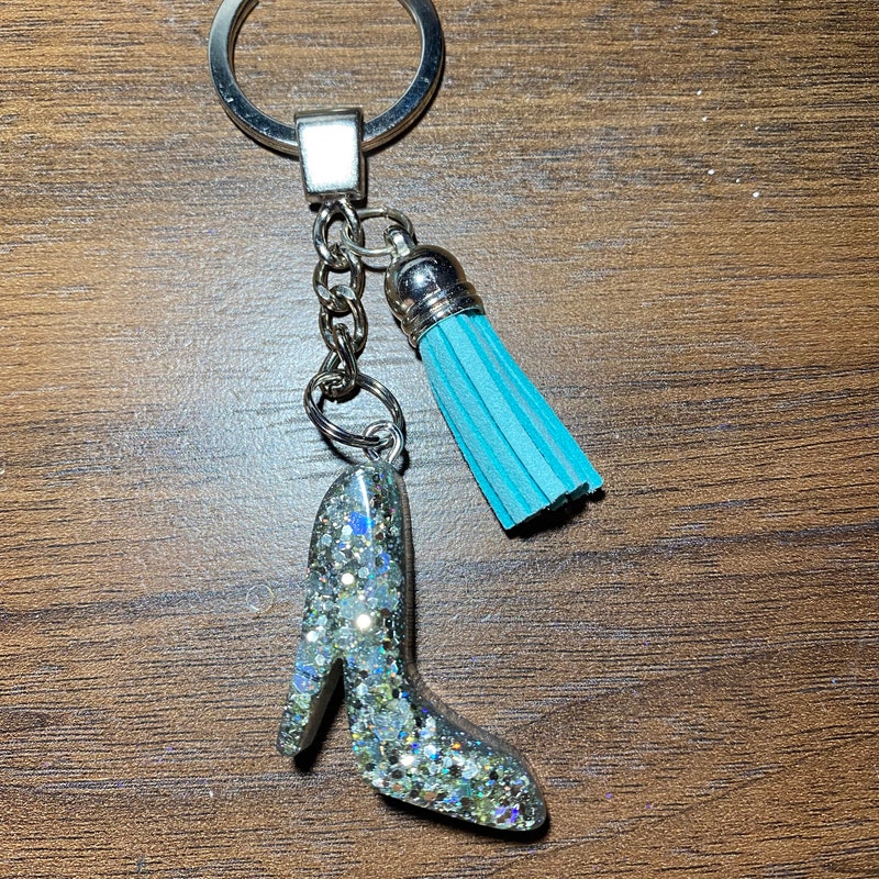 Cinderella Key Chain - Etsy