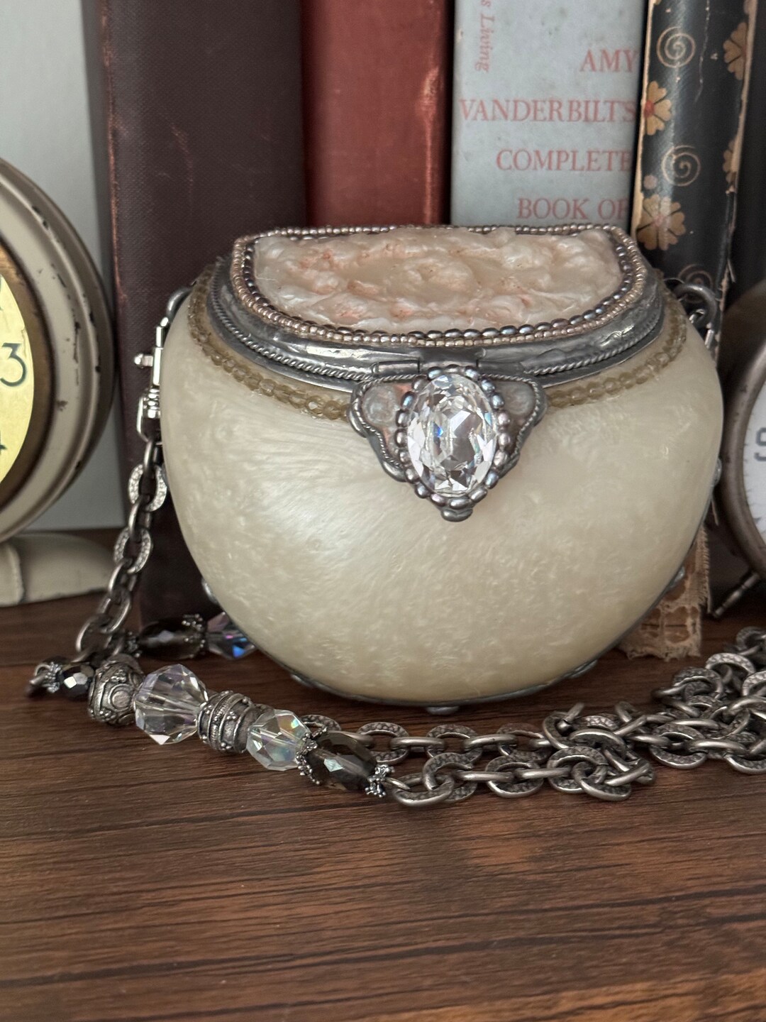 1980's Maya Evangelista Sculpted Clamshell Handbag Clutch - Etsy