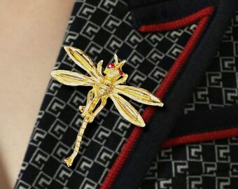 Realistic Dragonfly Brooch - Etsy