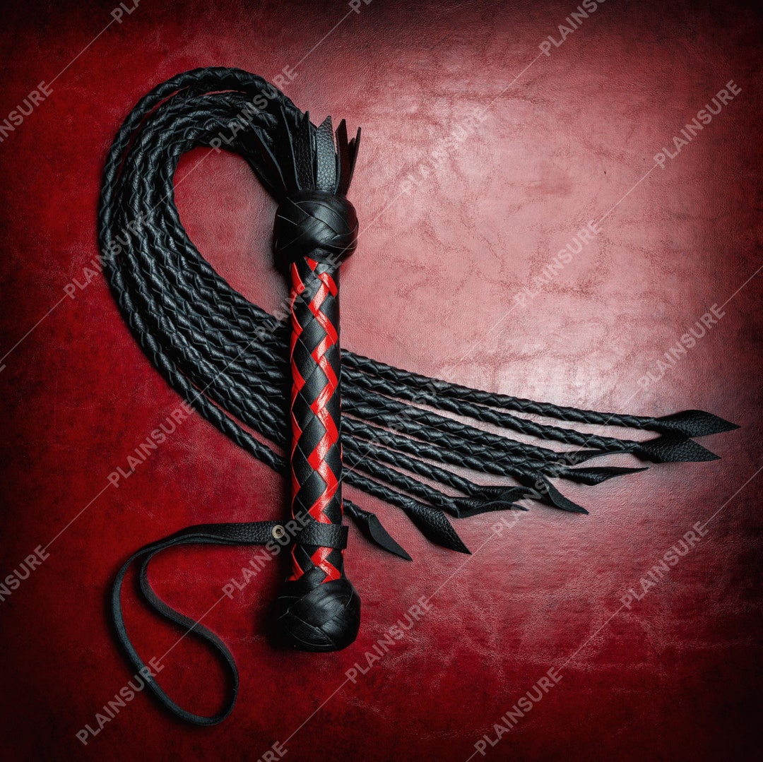 Heavy Duty Cat O Nine Tails Whip, Genuine Leather Flogger Whip, BDSM ...