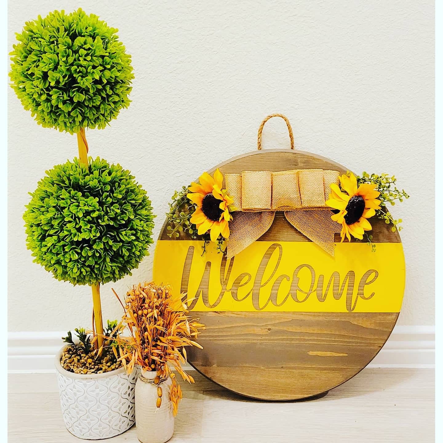 A Sunflower Welcome | Etsy