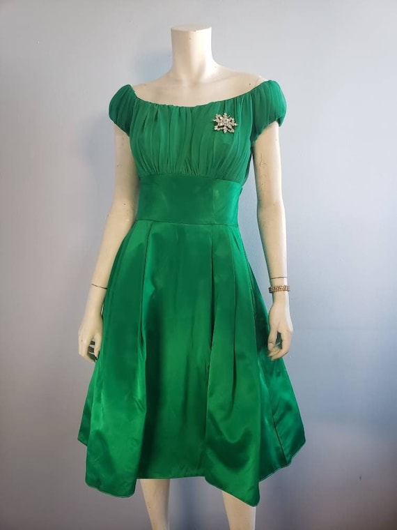 Kelly Green Party Dress