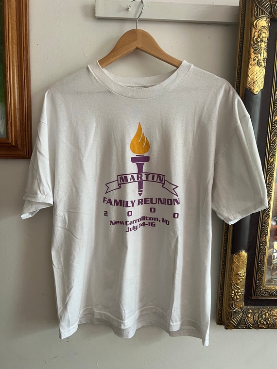 Vintage super soft white family reunion t shirt - Gem