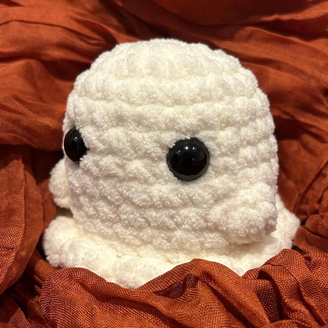 Spooky Ghost Crochet Plushie | Halloween Amigurumi - Etsy