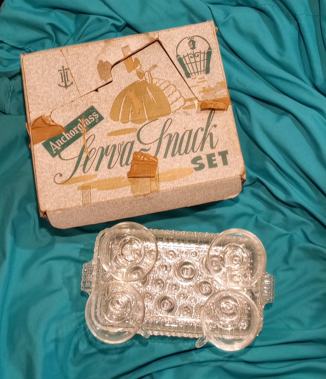 Vintage Anchor Hocking Serva Snack Set 4 Cups & 4 Snack Trays in Box ...