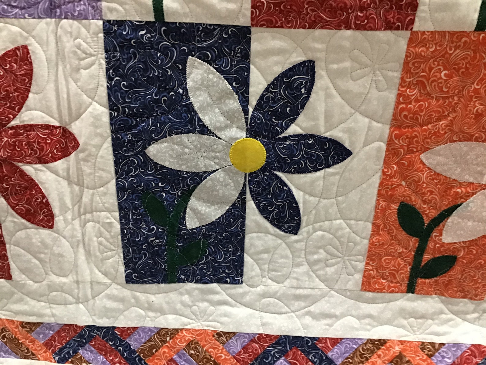 Appliquéd Daisy Quilt, Made in Newfoundland, Twin Size 74x90, Cotton ...