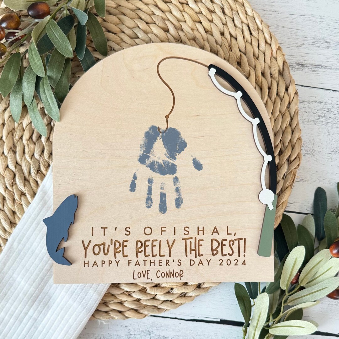 Baby Handprint Father's Day Sign // Newborn Hand Father's Day Sign ...