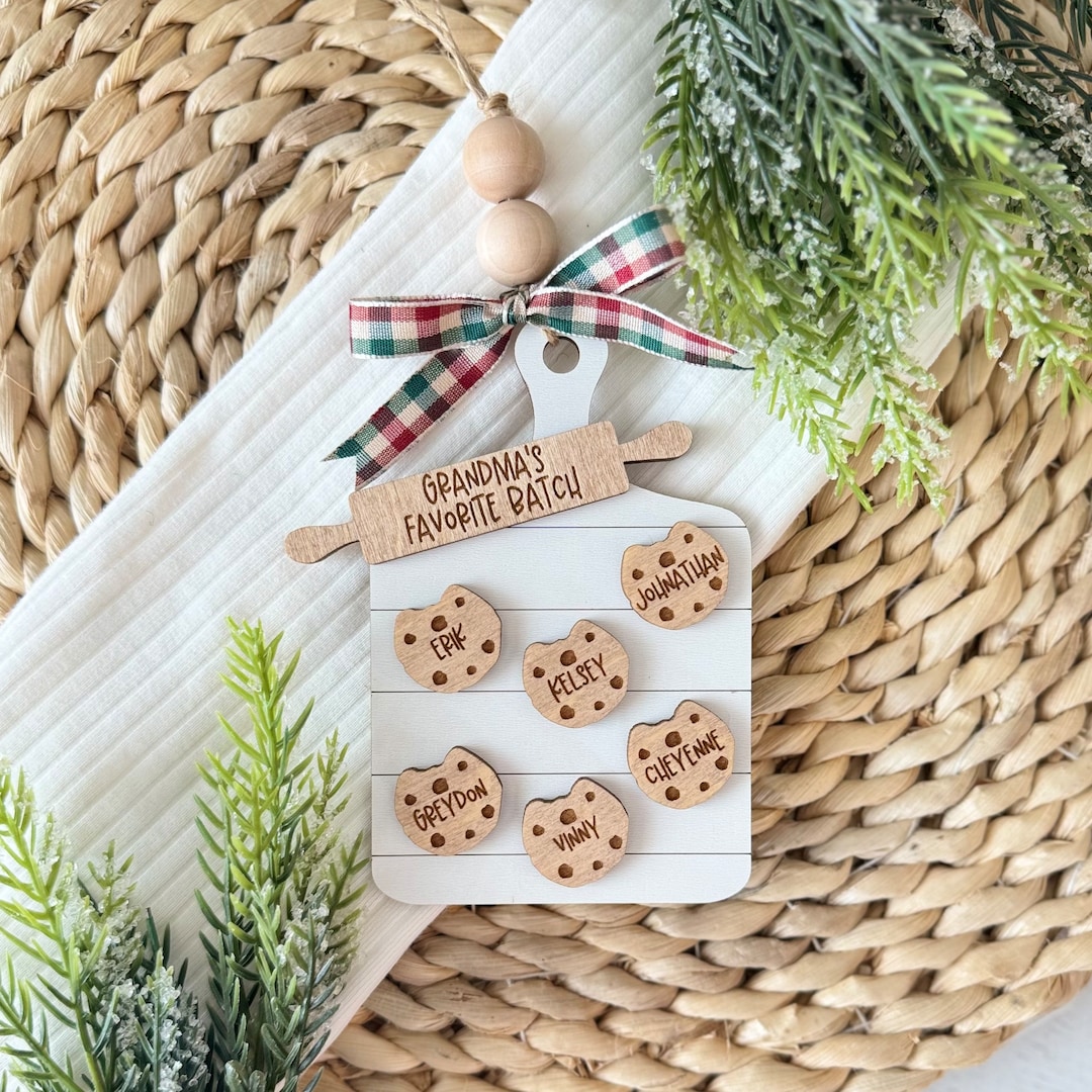 Personalized Family Christmas Tree Ornament // Christmas Cookie Family ...