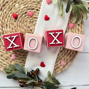 SET // Valentine's Day Stacking Wooden Blocks // Valentine's Day Tiered ...