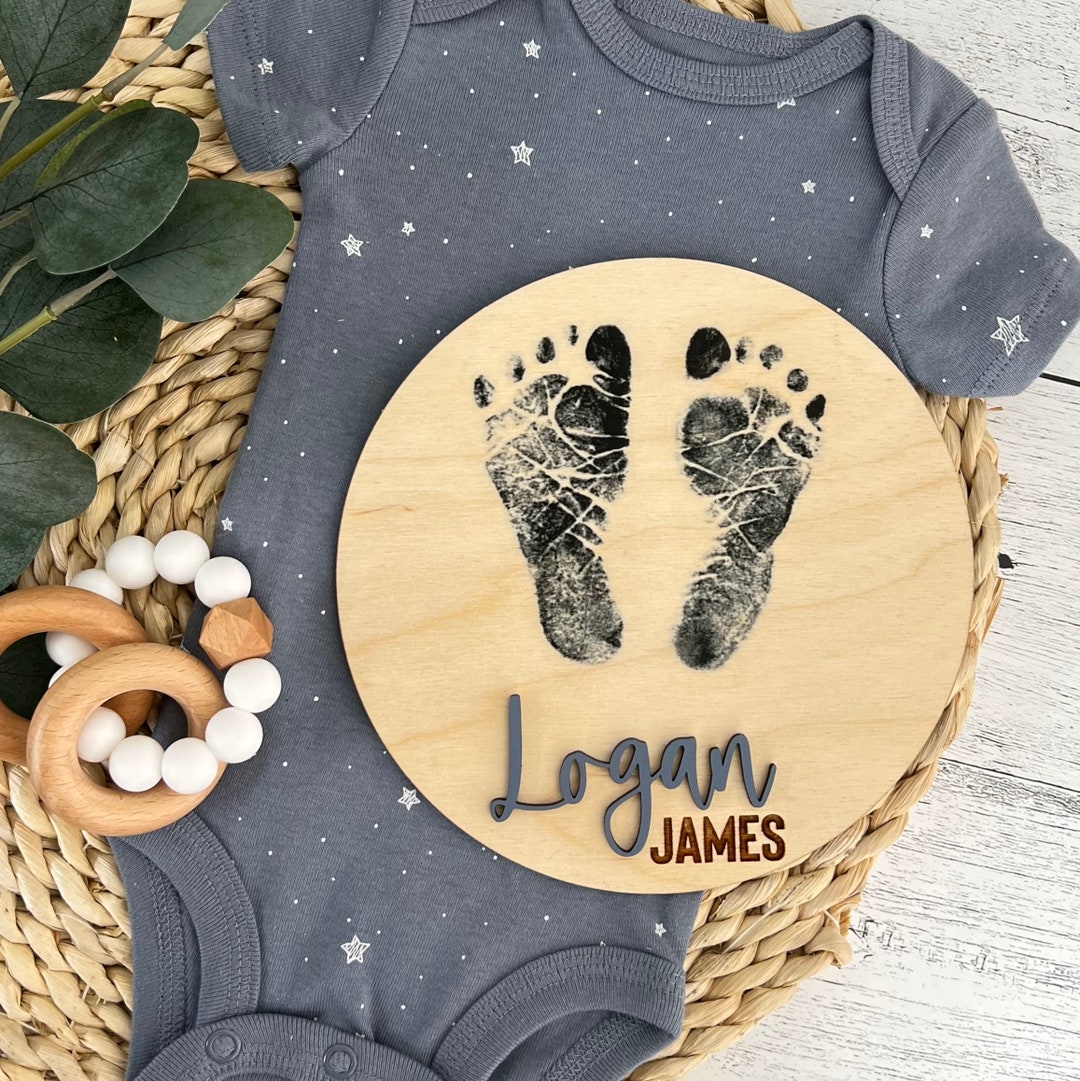 Baby Footprint Sign // Baby Announcement Sign // Baby Feet Name Sign ...