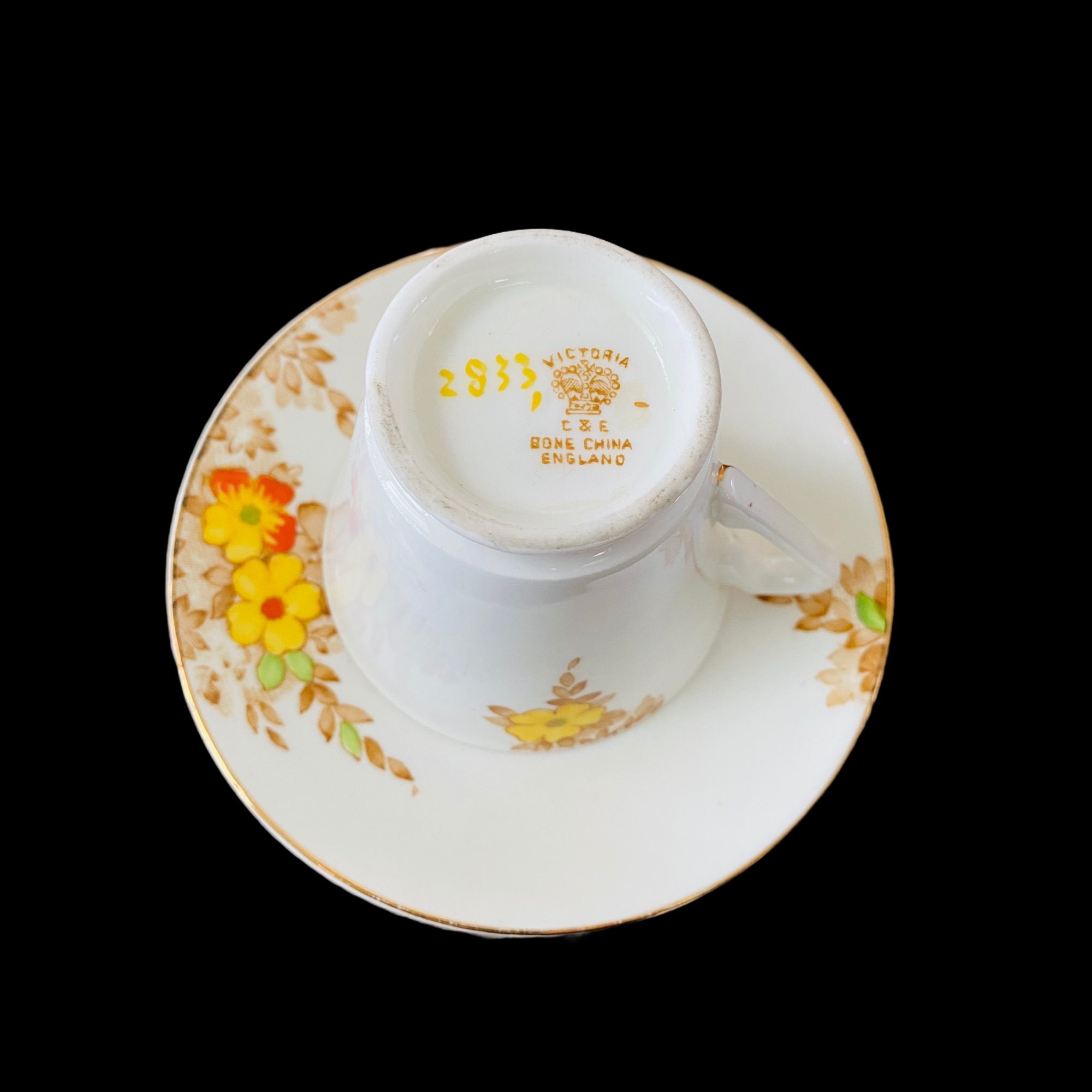 VINTAGE Victoria C&E Tea Cup Set - Etsy