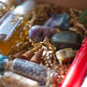 Intention Box Set Mystery Box Metaphysical Box Crystal - Etsy