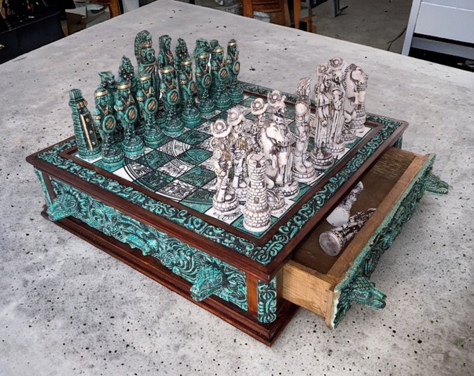 Chess Set 16.53 X 16.53, Resin Chess Set in Green and White, Mexican ...