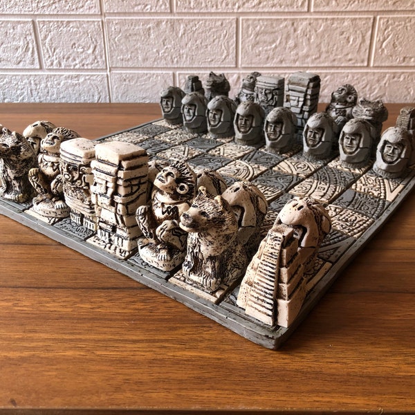 Shop Resin Chess Set - Etsy